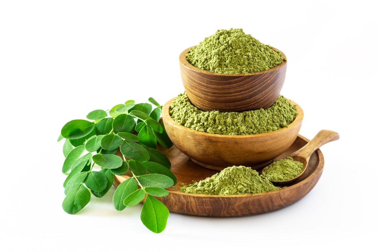 KHASIAT KELOR (MORINGA OLEIFERA) - CV. NUTRIMA SEHATALAMI